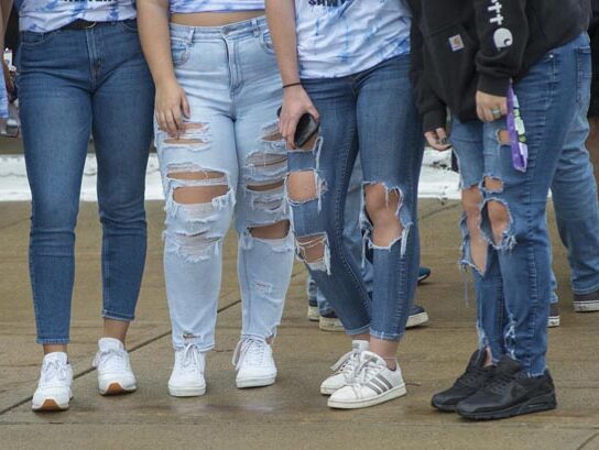 School officials in Kingston and Saugerties discuss potential dress ...