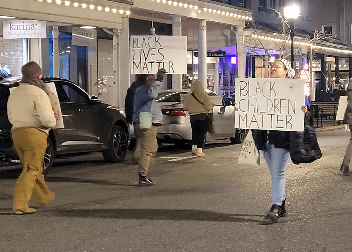 Jury acquits officer accused of murdering Monica Goods, still ...